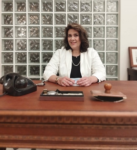 Dr ΑΝΤΩΝΕΛΟΥ ΡΟΥΜΠΙΝΑ MD, PhD, BiolSc, MSc